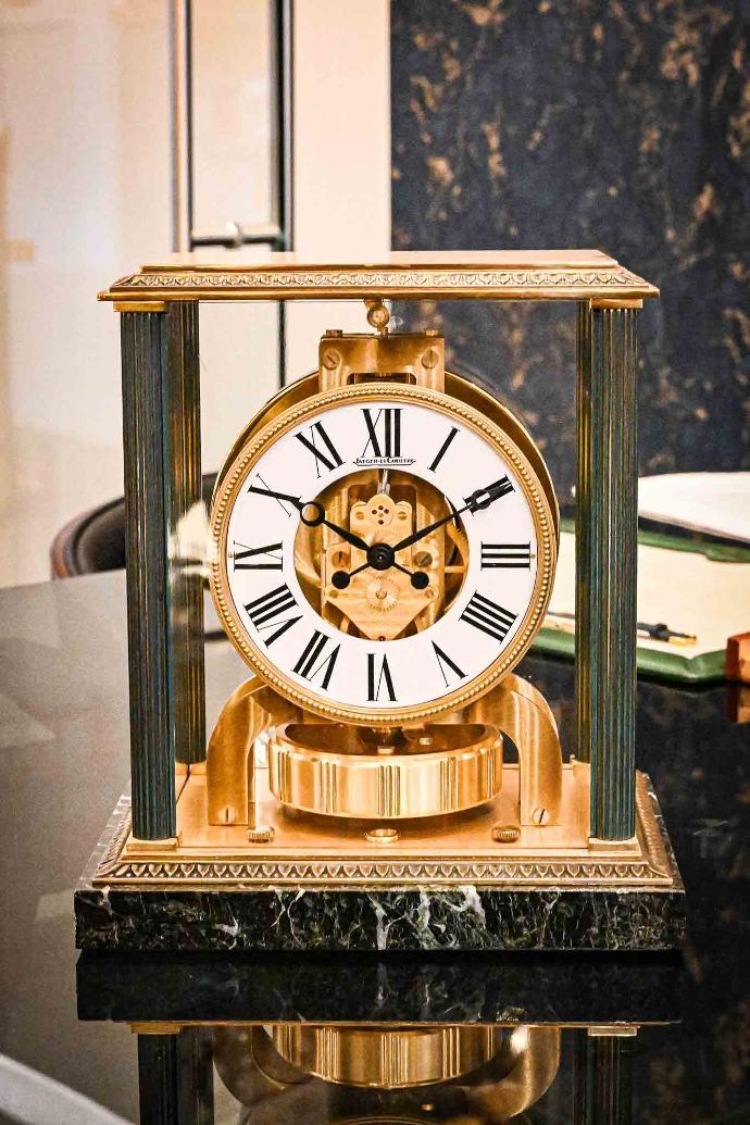 Liège Vintage Watches By Maison Louis